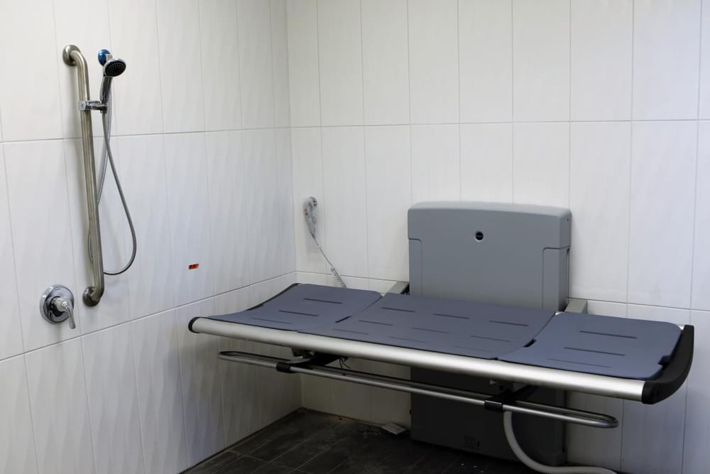 18 Airports in the USA That Have Adult Changing Tables - Wheelchair Travel